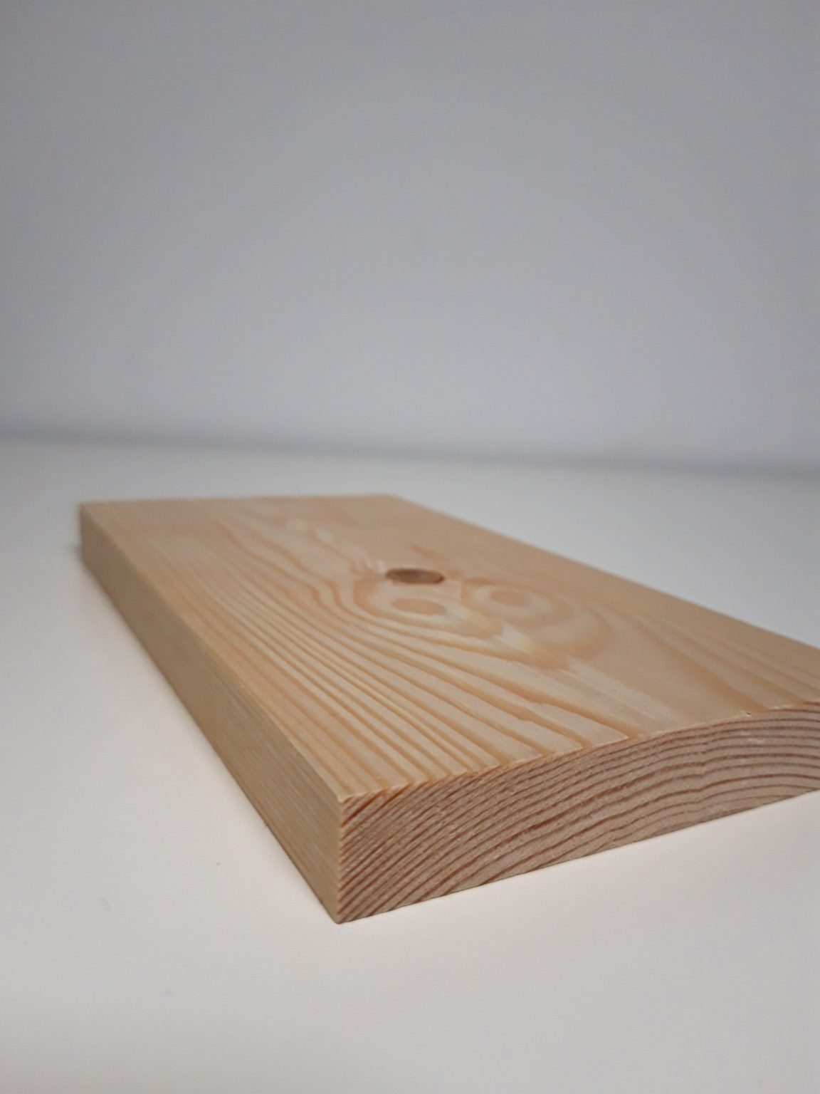 Fichte-Holzstück – baumkunde.at